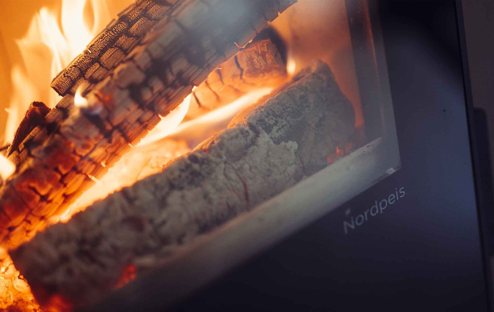 Vedovner i stilfull design og god varmeeffekt | Nordpeis
